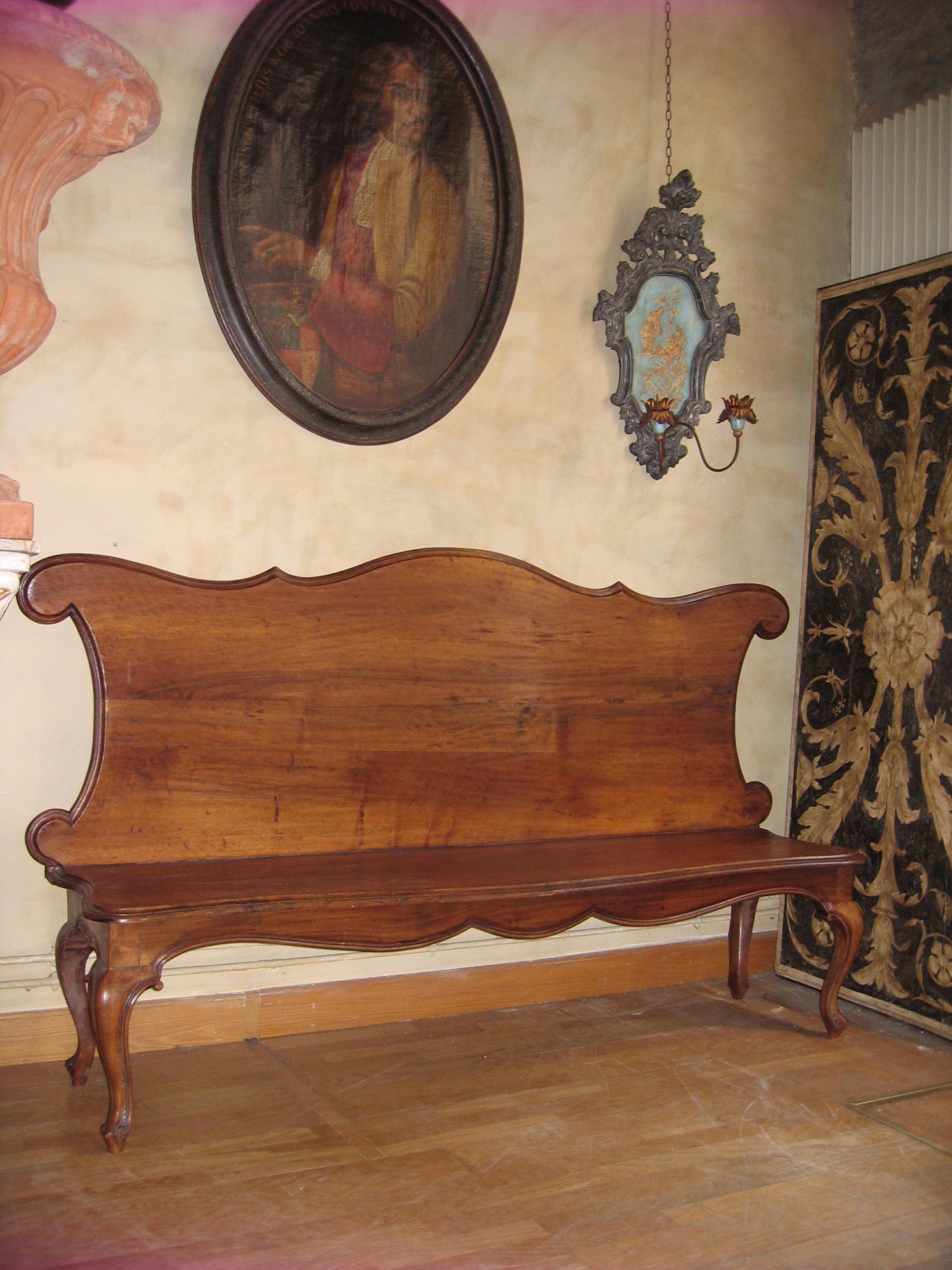 Terra di Siena - benches